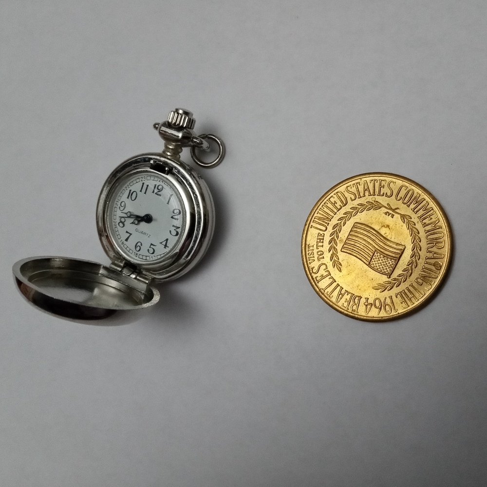 Beatles Watch And Coin Set - Gem